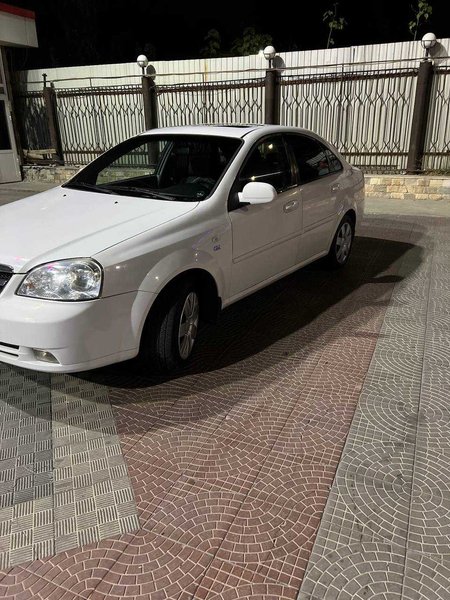 Lacetti 1.8 3-позиция