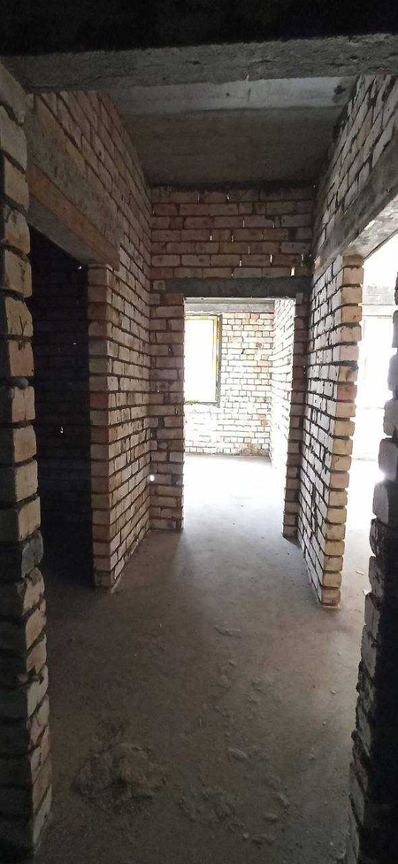 Новостройка БУЗ-2 2-комнатная 2/5 70 м² коробка кирпич