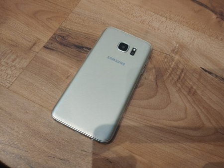 Samsung S7 на запчасти