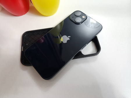 Iphone 13 LL/A Black 128GB Sastayana Qurt
