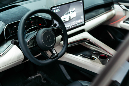 ZEEKR 001 YOU Z-SPORT в Наличии в Ташкенте