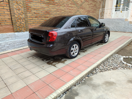 Chevrolet Gentra 2017 pazitsiya 3