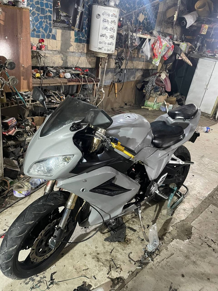 Mototsikl Zonshen moto sotiladi