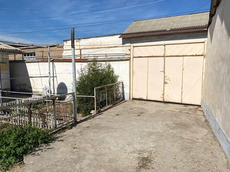 Продаётся участок дом в городе Янгиюль