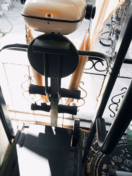 Fitnes anjomlari sotiladi