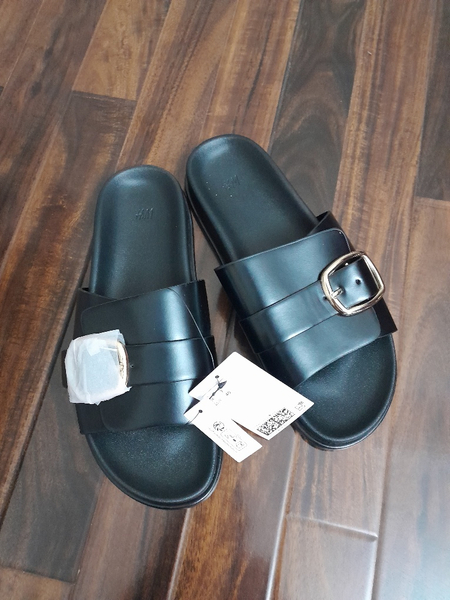 H&M. Женская обувь.