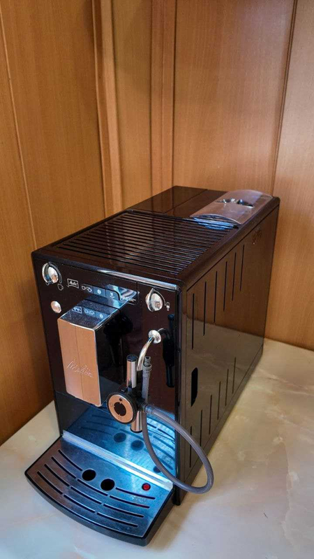 Кофемашина Melitta Caffeo Solo & Perfect Milk Black E 957-101