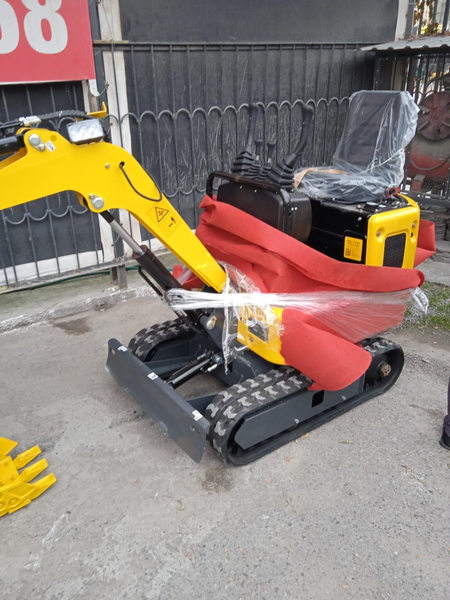 Мини экскаватор Rippa R 319 .