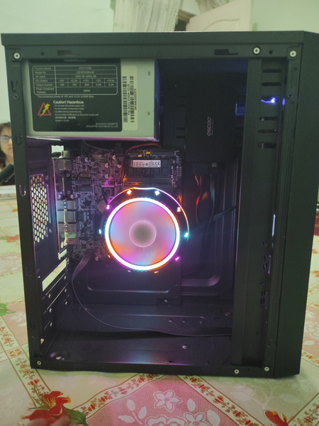 Компьютер i3-9100/8gb ddr4/240gb ssd