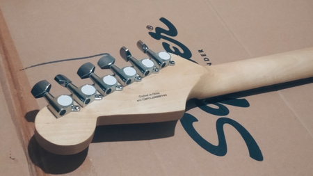 Гитара squier by fender