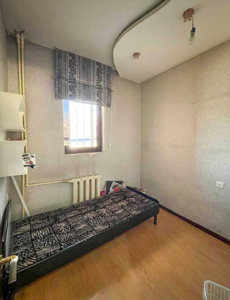 Toshkentda arzon narxda kvartira sotib oling  M.Ulug'bek 3/1/4 (J2702)