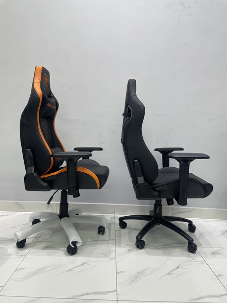 Игровое комптьютерное геймерское кресло модель Cougar Outrider