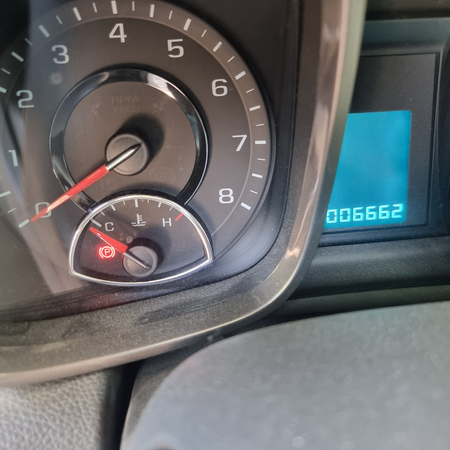 Malibu 1  sotiladi. 6660km yurigan.