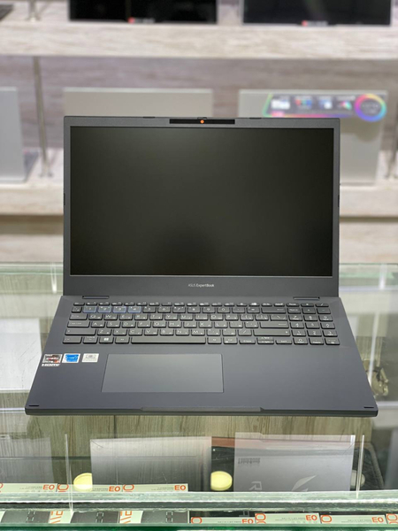 Asus ExpertBook Ryzen 5   8/256 ips
