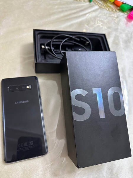 Срочна S10 телефон сотилади