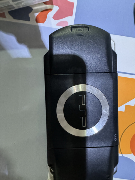 Продам Psp вместе с играми