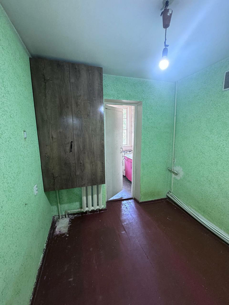 Продаётся квартира срочно Чиланзар 22 1х2/2/5