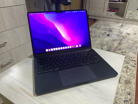 MacBook 13 на процессоре M2