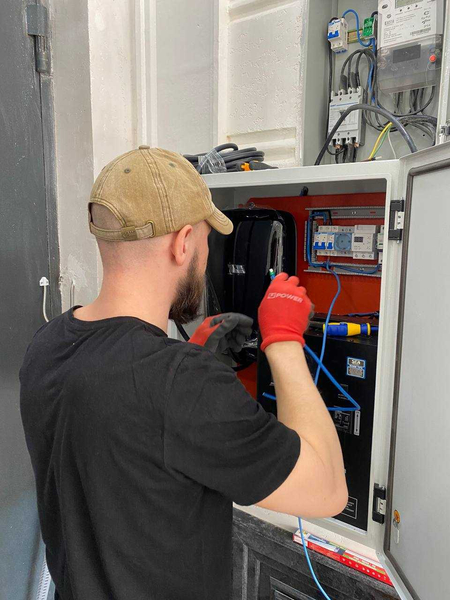 Elektromobil zaryadka stansiya | Электромобиль зарядка установка E-12