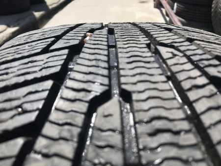225/40/18 nokian hakkapelita