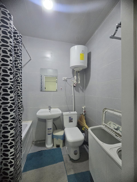 Сдаётся 1 ком квартира на 3 этаже, на месяц,ор:Канечка,