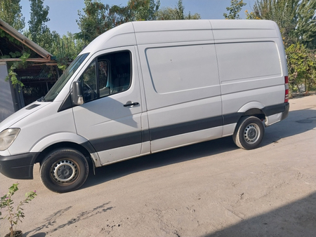 Sprinter.sotiladi ,yangi laboga barter bor