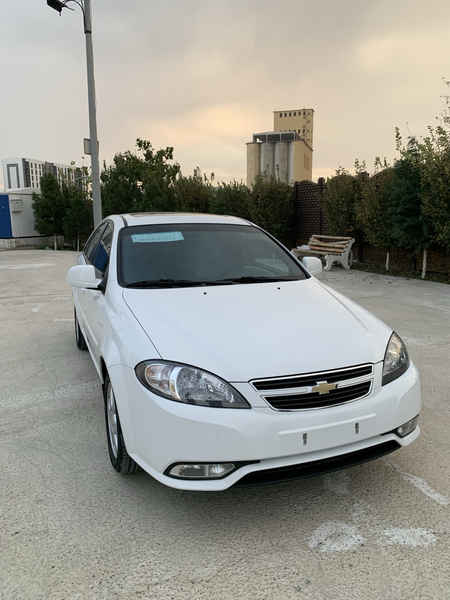 Chevrolet gentra AT
