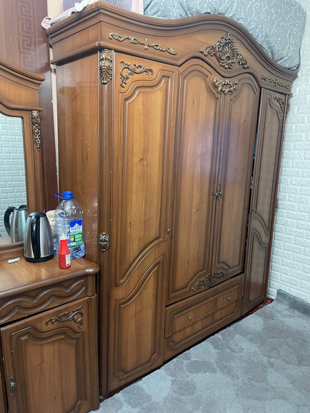 Спальни гарнитуры