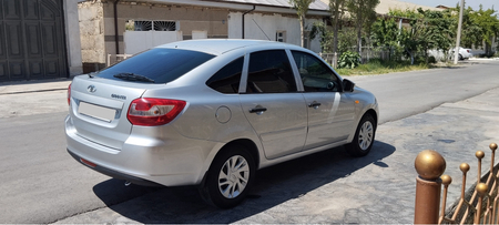 Lada granta sotiladi 2015 yil