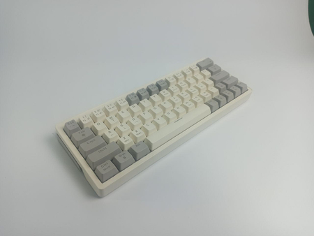 Механическая клавиатура с RGB подсветкой. Стильный дизайн. Новое