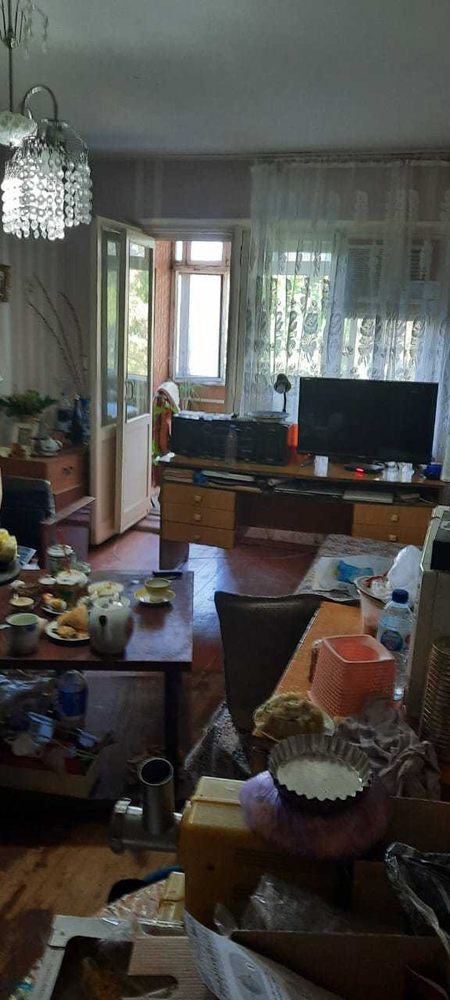 Продам трёх комнатную квартиру