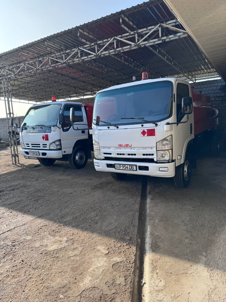 Isuzu binzavoz 7000 litir 2016 yili