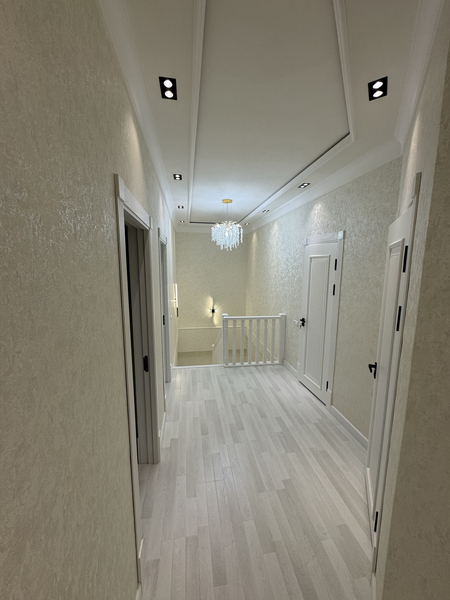 Bauram 173 kv 5 xona garaji bilan xujjatli
