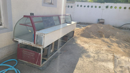 ветрина холодильник