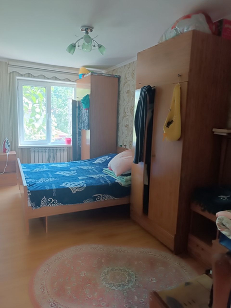 Продается 4-х комнатная квартира ЧАРВАК