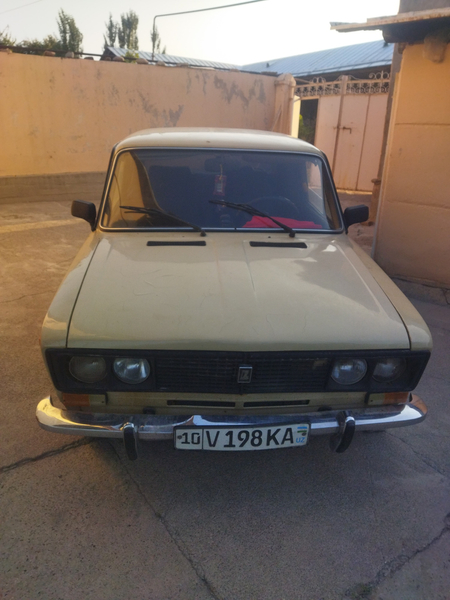Srochna sotiladi Vaz 2103