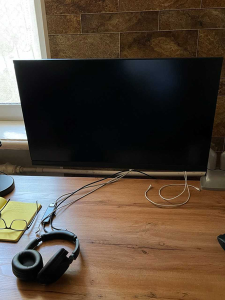 Monitor Pixel 27\\\