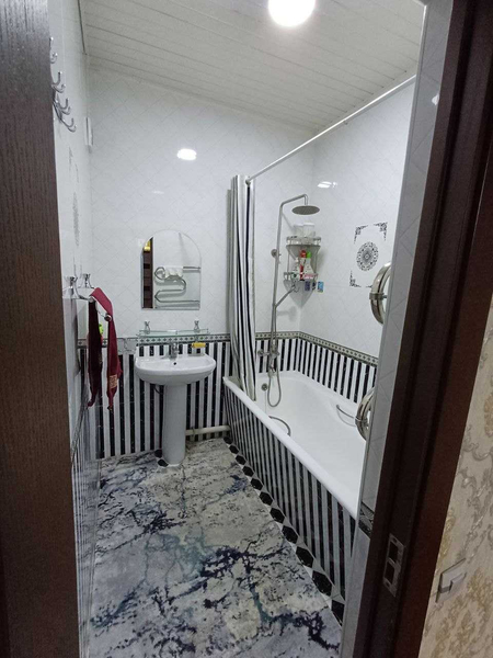 Аренда квартиры на Карасу-6 3/5/9 ID:KM322