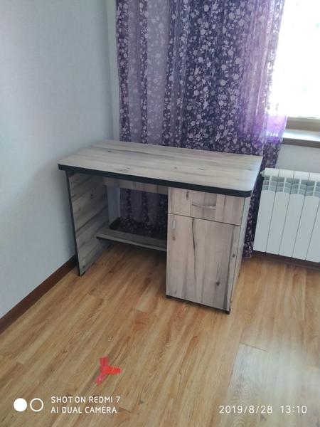 Stol Parta, pismenniy stol