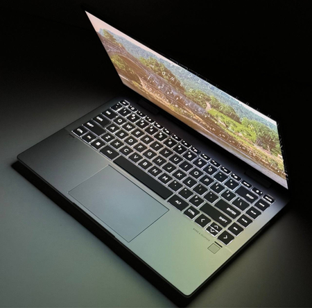 HP Envy X360 Core i5-1335U 13- avlod. Sensorniy ekran. Dasturchilarga