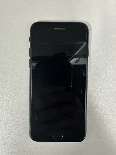 Продаётся iphone 8 black