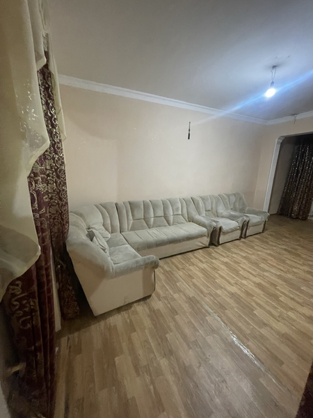 Arendaga 2 xonalik  kvartira beriladi Yunusobod 8kvartalda