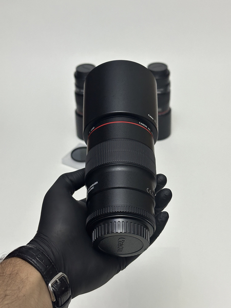 Sotiladi Canon 100mm Macro f2.8 L ideal