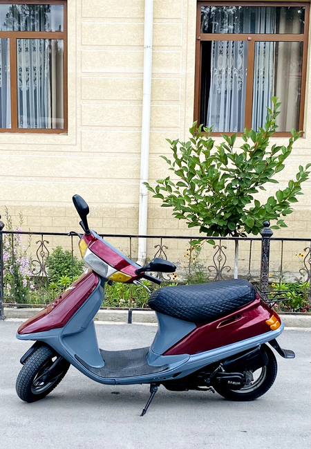 Скутер  Honda Dio 50 куб