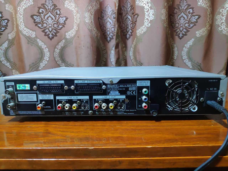 Пишущий DVD Sony RDR-GX3