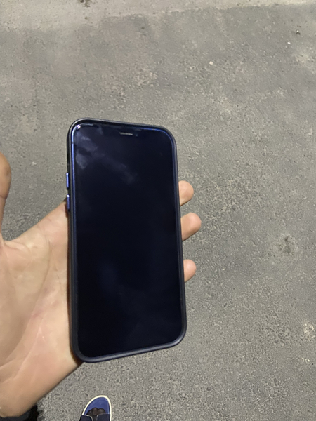Iphone 12             abmen yo