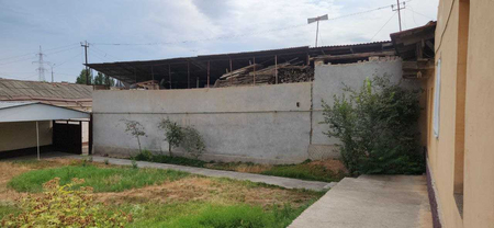 Срочно продаётся  ЗЕМЛЯ в  Юнусабадском районе  4-комнаты, 13-соток