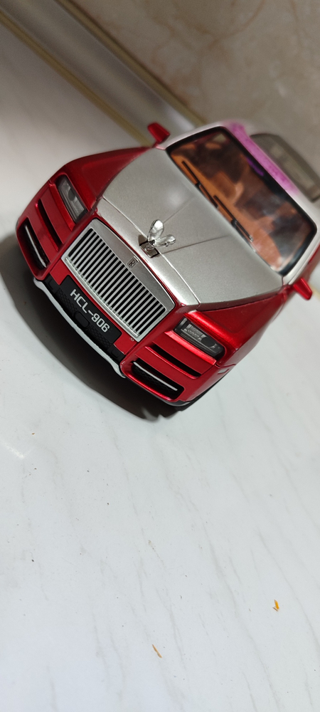 Продается игрушечный Rolls Royce