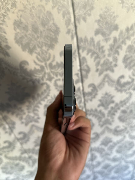 Iphone 13 pro max 256gb LL/A ochilmagan xolati ideal aybi yoq s