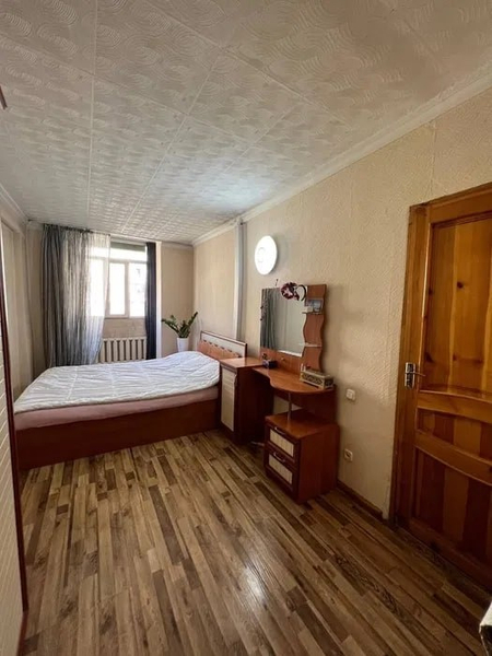 Бобура 2/7/8 Хороший ремонт, локация, пл.65м2